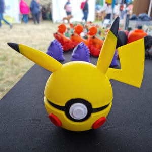 Pikachu Themed Pokeball 3D Printed Collectable Pikaball - Etsy