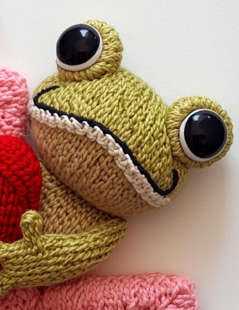 Whimsical 3d Yarn Crocheted Love Green Frog Cute Core Blank Greeting ...