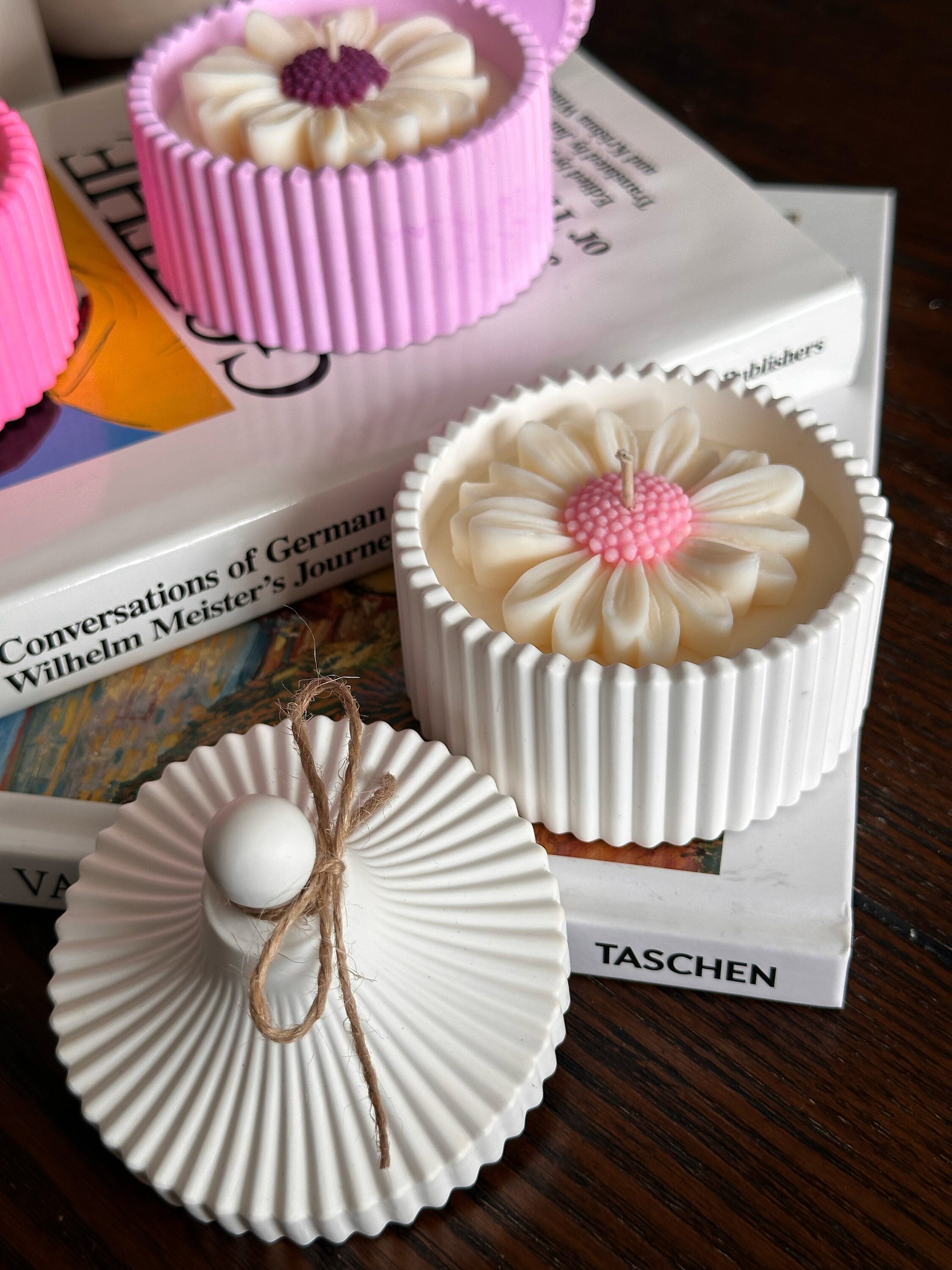 Daisy Flower Candle Soy Wax Daisy Candle Handmade Soy Wax Scented ...