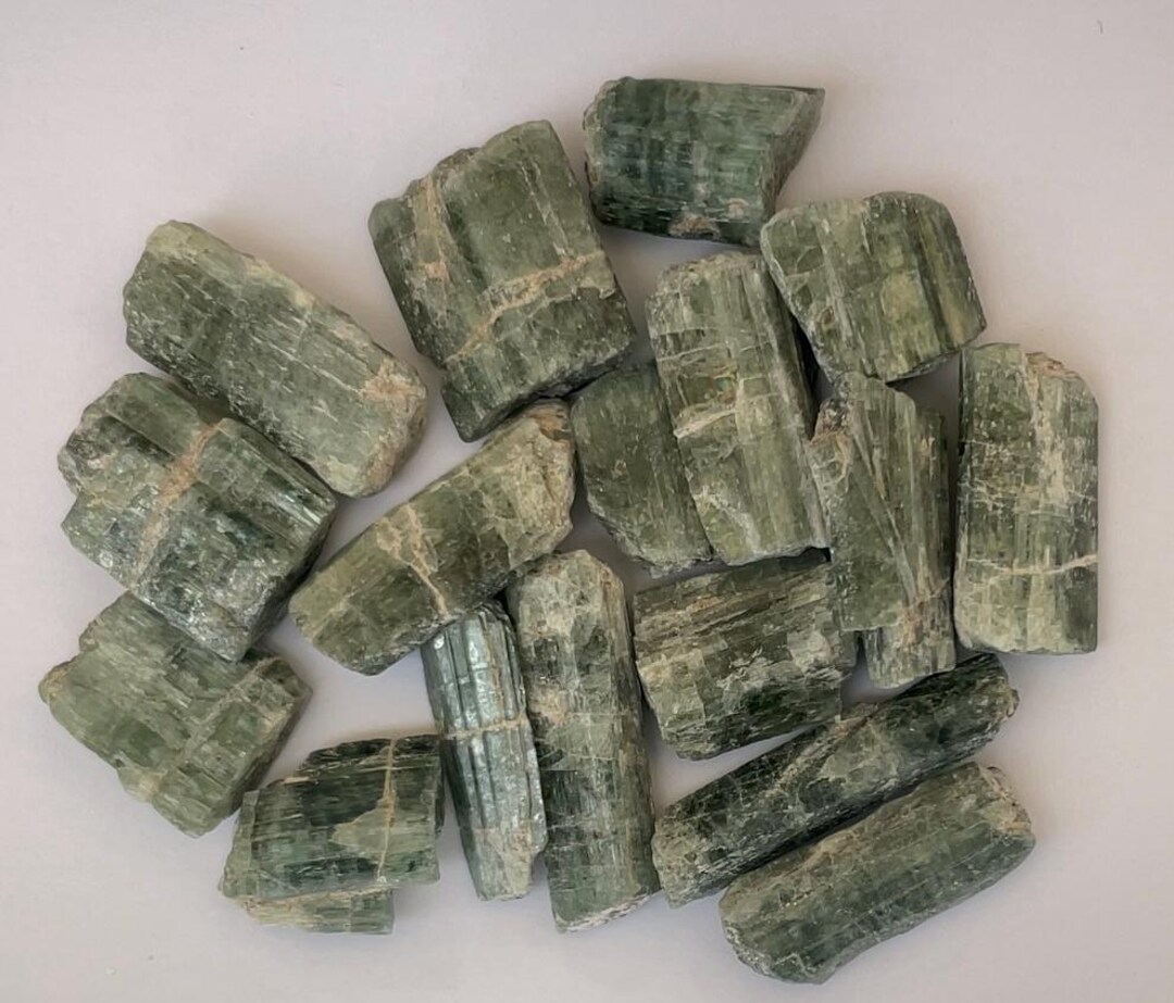 Actinolite Crystals, Lot, 40.9 Grams. - Etsy