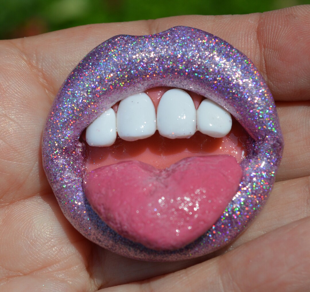 Lip Brooch Holographic Pink Mouth Pin Purse Charm Goth Lip Jewelry ...