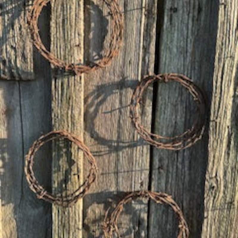 Wire Wreath - Etsy
