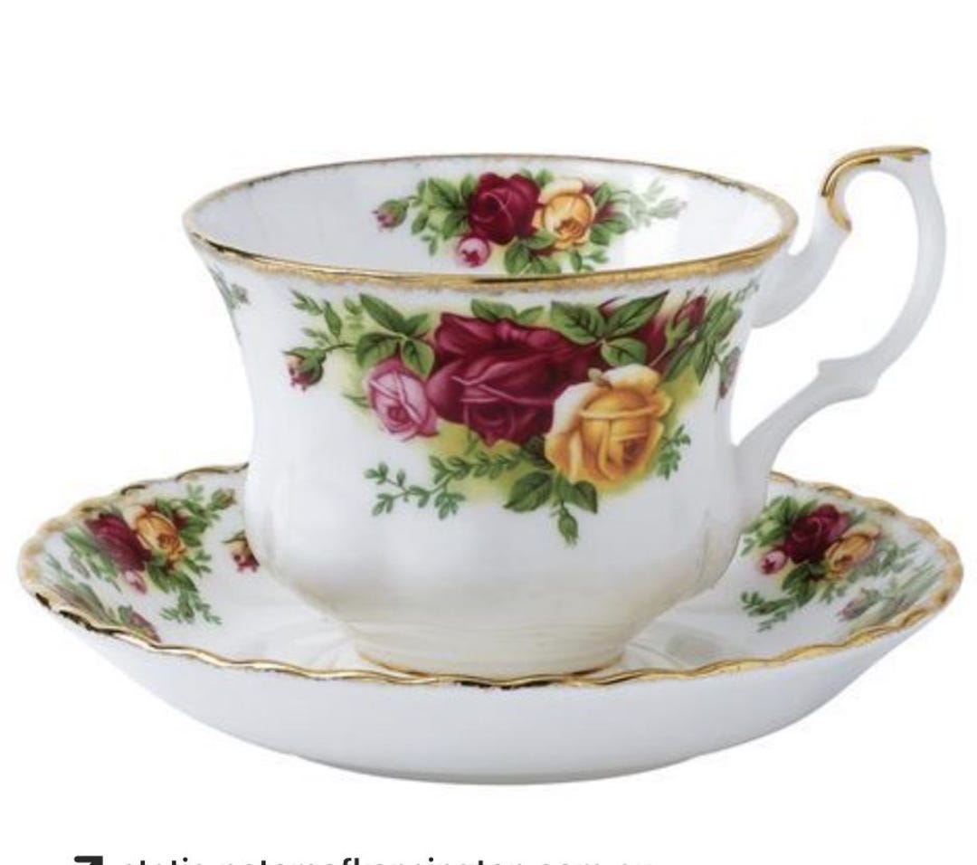 Vintage Old Country Roses Tea Cup and Saucer Made in England Royal ...