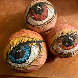 Handmade Paper Mâché Eye Eyeball Round Ball Flat Back Halloween ...
