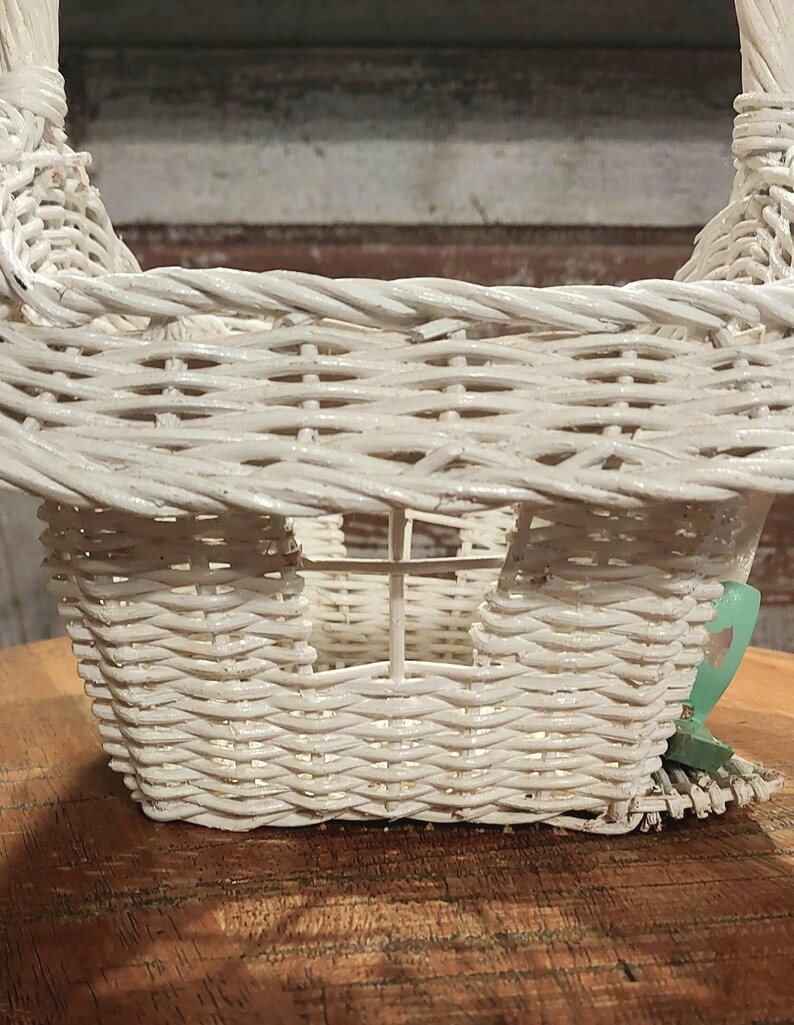 Small White Decorative Basket - House Scene With Wooden Flower on Front ...