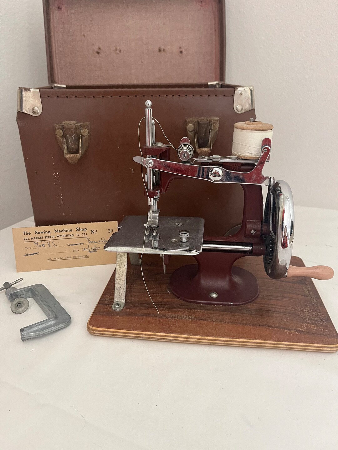 Vintage Essex Miniature Sewing Machine - Etsy
