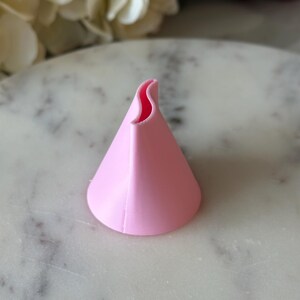 Curved Rose Petal Piping Tip - Etsy