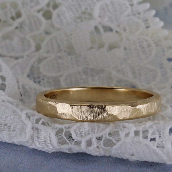 Mens Rustic Wedding Band - Etsy