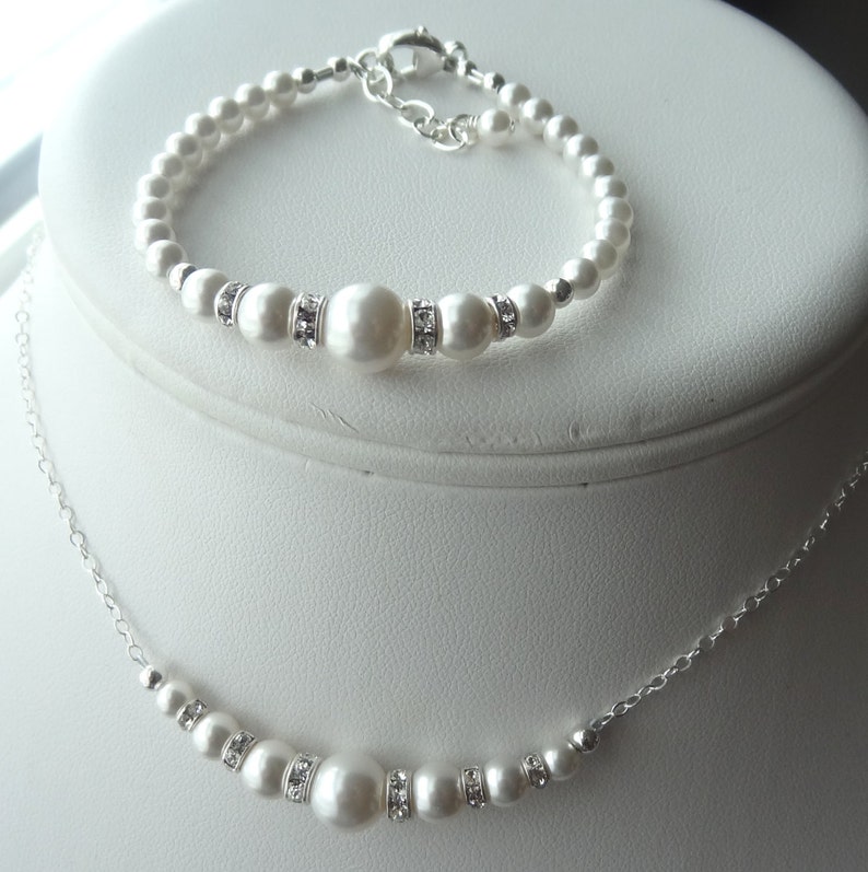 Bride Pearl Necklace Bridal Pearl Necklacebridesmaids Etsy
