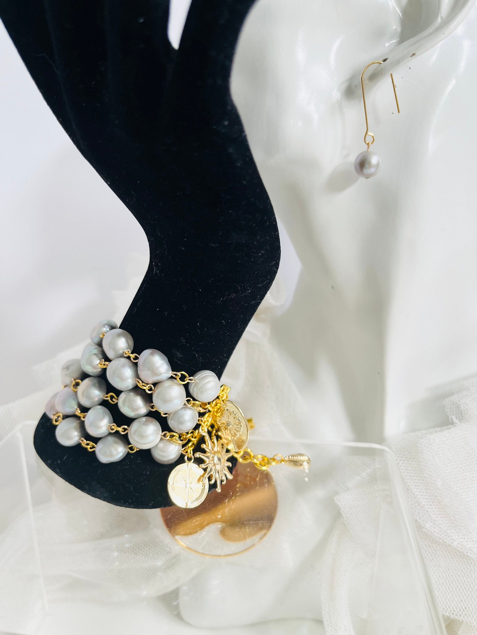 Silver Genuine Pearls With Crystal Diamante Clasp Grace Kelly Bracelet ...