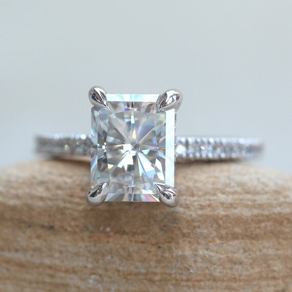 9x7mm Radiant Moissanite Engagement Ring With White Diamonds LS5489 Etsy
