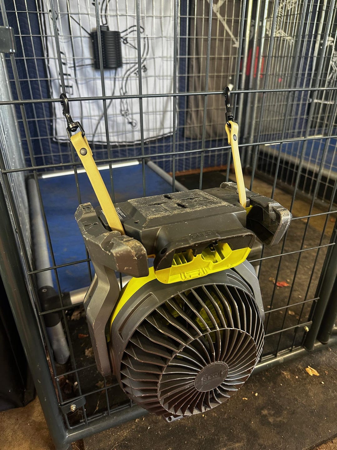 Secure Biothane® Fan Strap/holder for Wire Dog Crates and Kennels - the ...