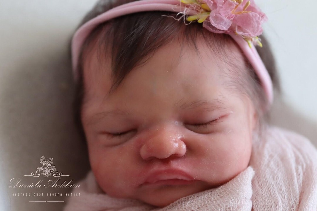 Full Body Platinum Silicone Baby Doll: Lelou by Izzy Zhao (16.5 Inches ...