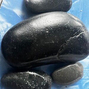 Black Smooth Stone Beach Rock Could Be Basalt Obsidian or - Etsy