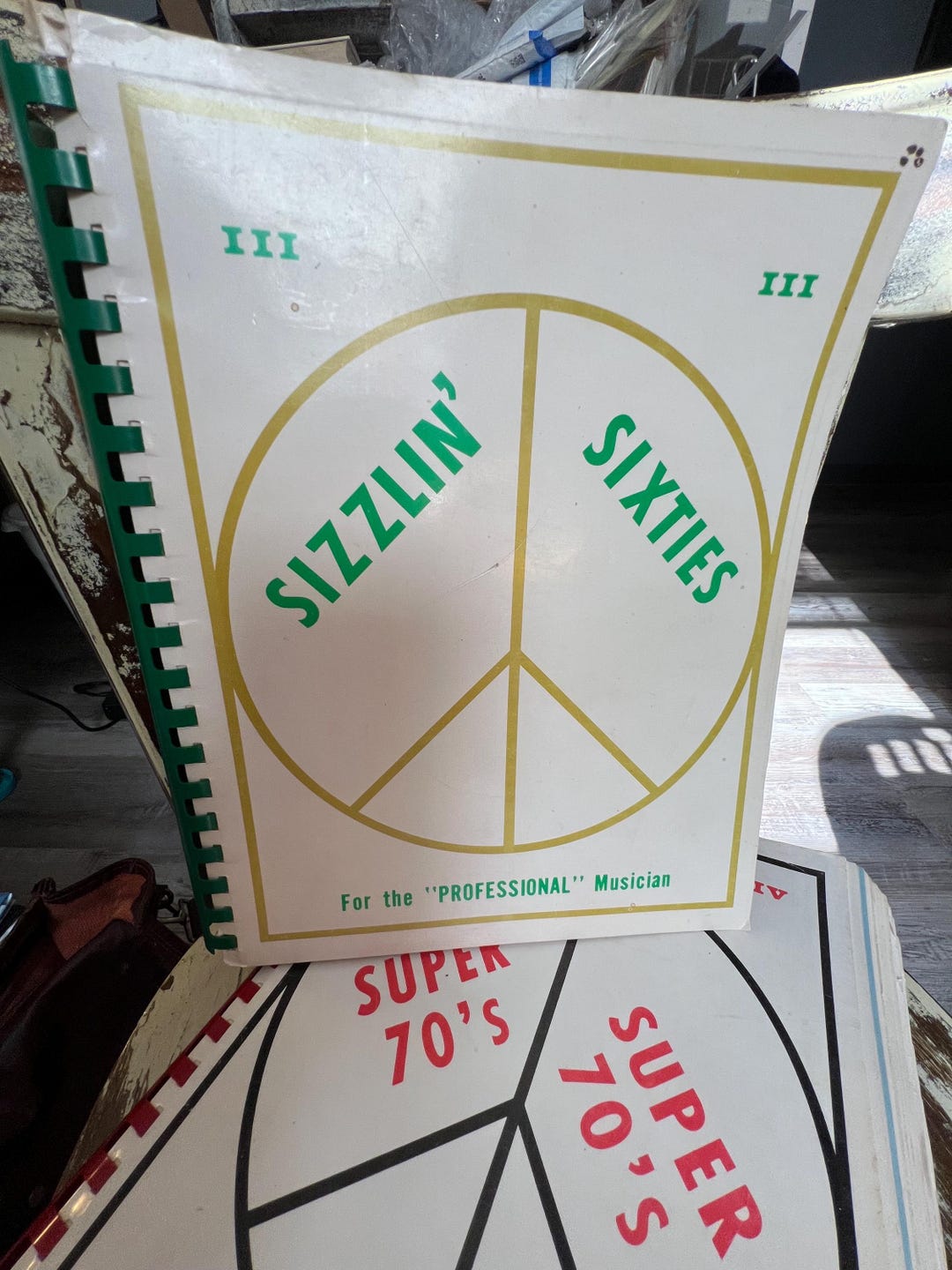 Sizzlin’ Sixties 800 Pcs, Sheet Music, Beatles, Burt Bacharach, the ...