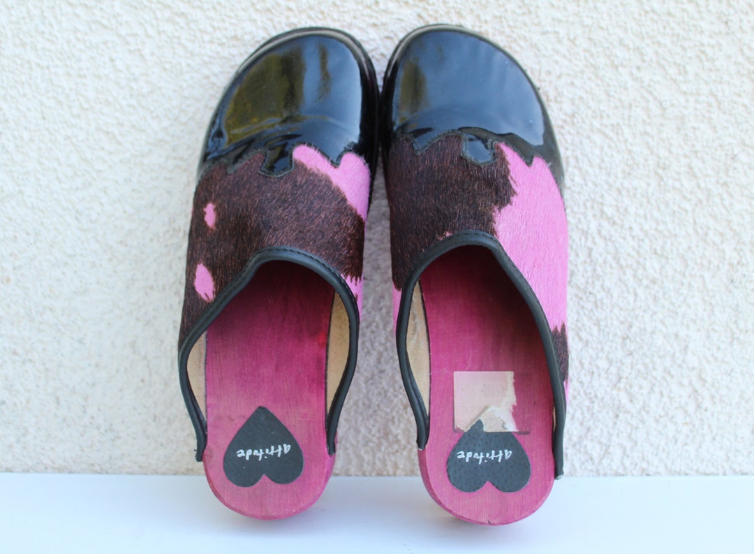 Vintage Fuzzy Clogs / Black Patent Clogs / Pink Clogs / Black Genuine ...