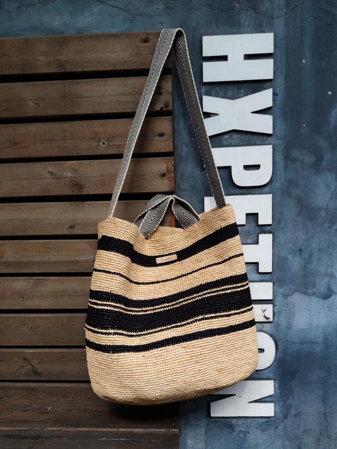 Oversized Straw Bag Wide Shoulder Strap and 2 Tope Handles - Black ...