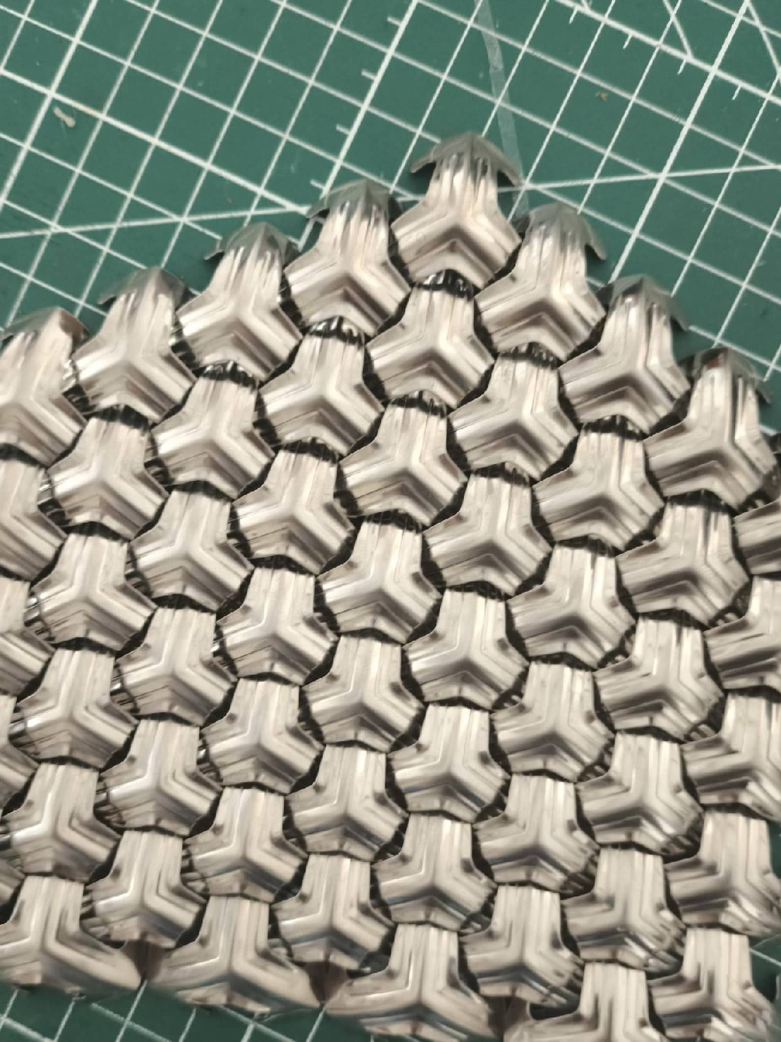 Stainless Steel Lamellar Armor Plates: DIY Dragon Scale Bracer - 30mm ...
