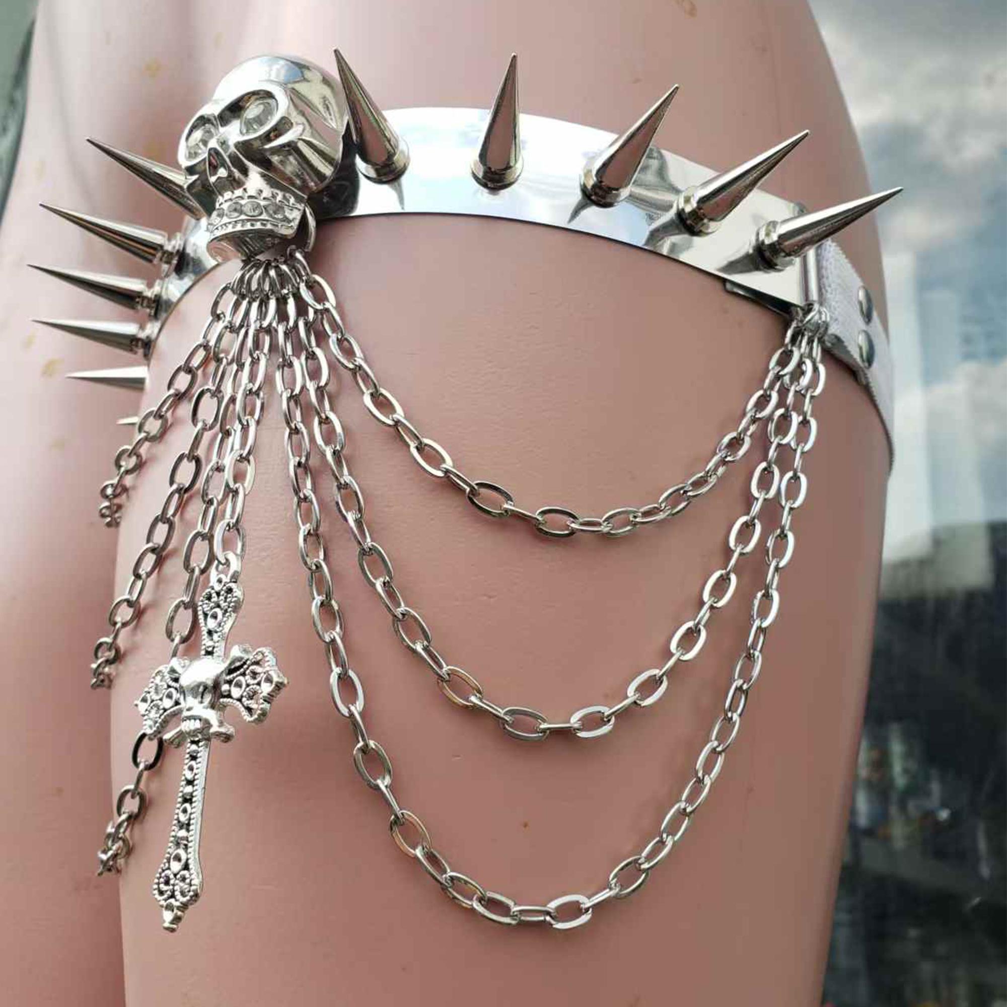 Studded Hardware Leg Chain Silver Skull Pendant Skull Stainless Steel ...