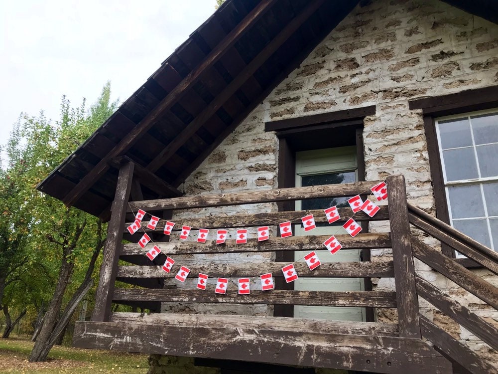 Canadian Flag Garland - Etsy