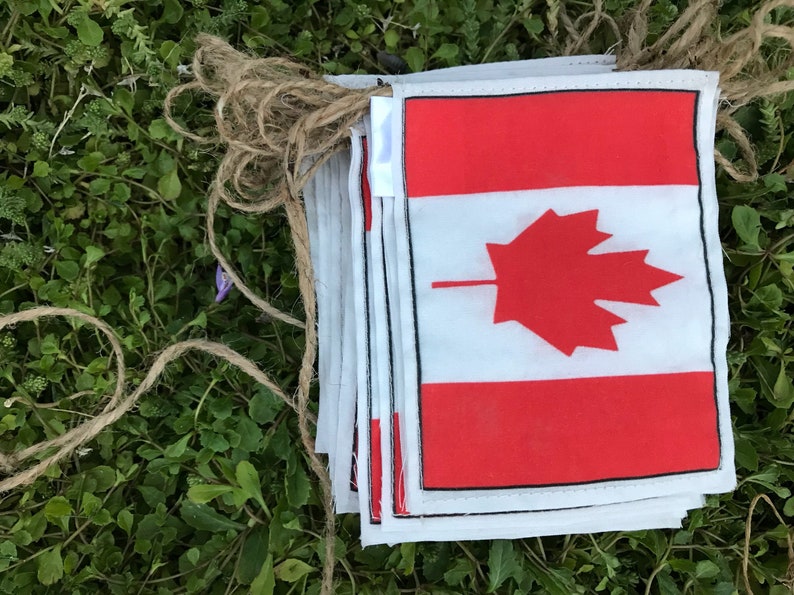 Canadian Flag Garland - Etsy