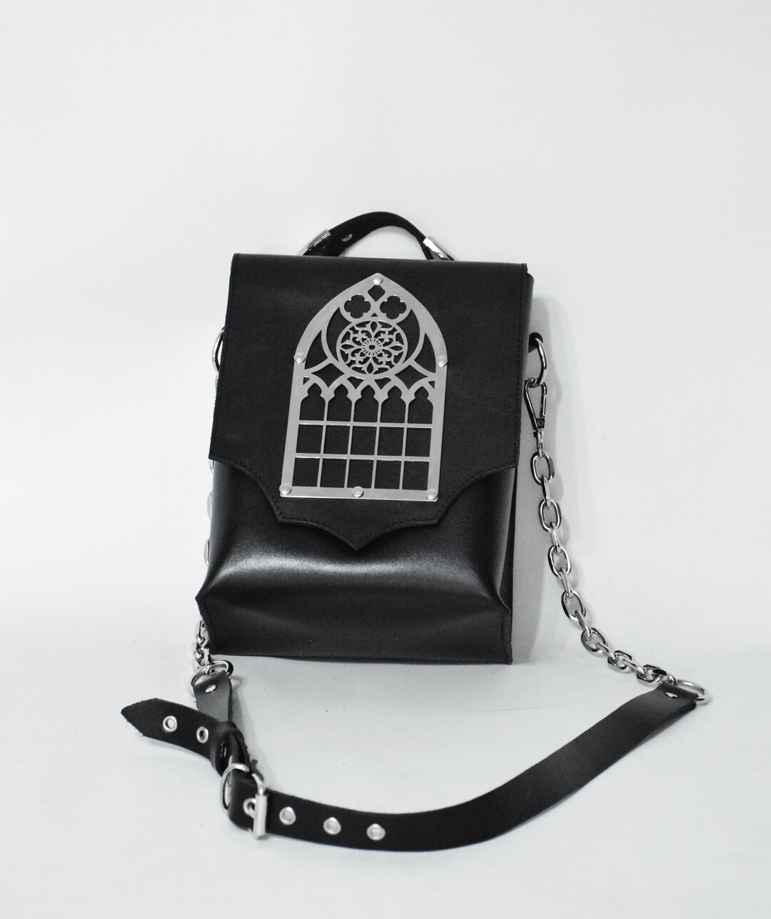 CATHEDRAL ARCH BAG: Leather Shoulder Bag With Chain Handle and Top ...