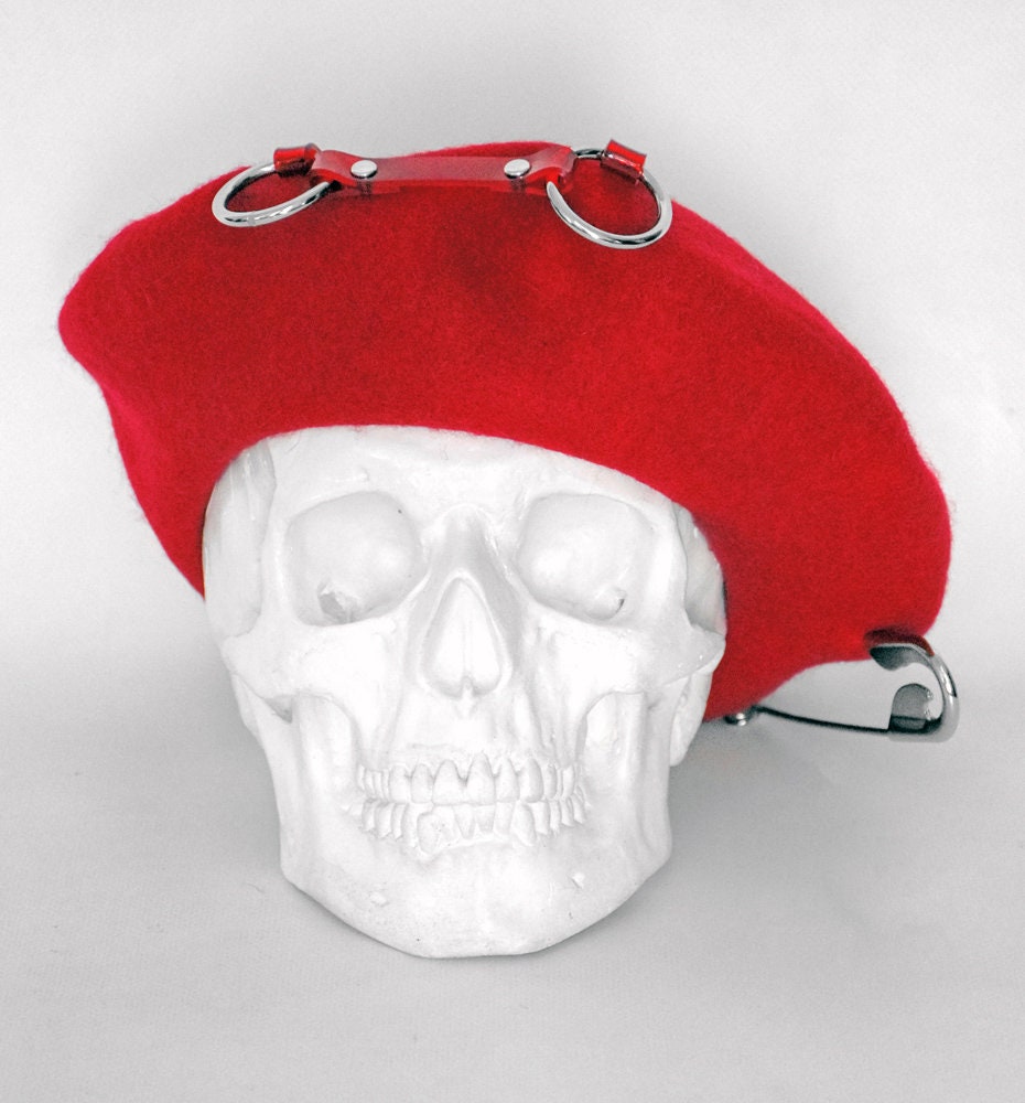 HUGE PIN BERET: Woolen French Beret Decorated With Huge Metal Pin and ...