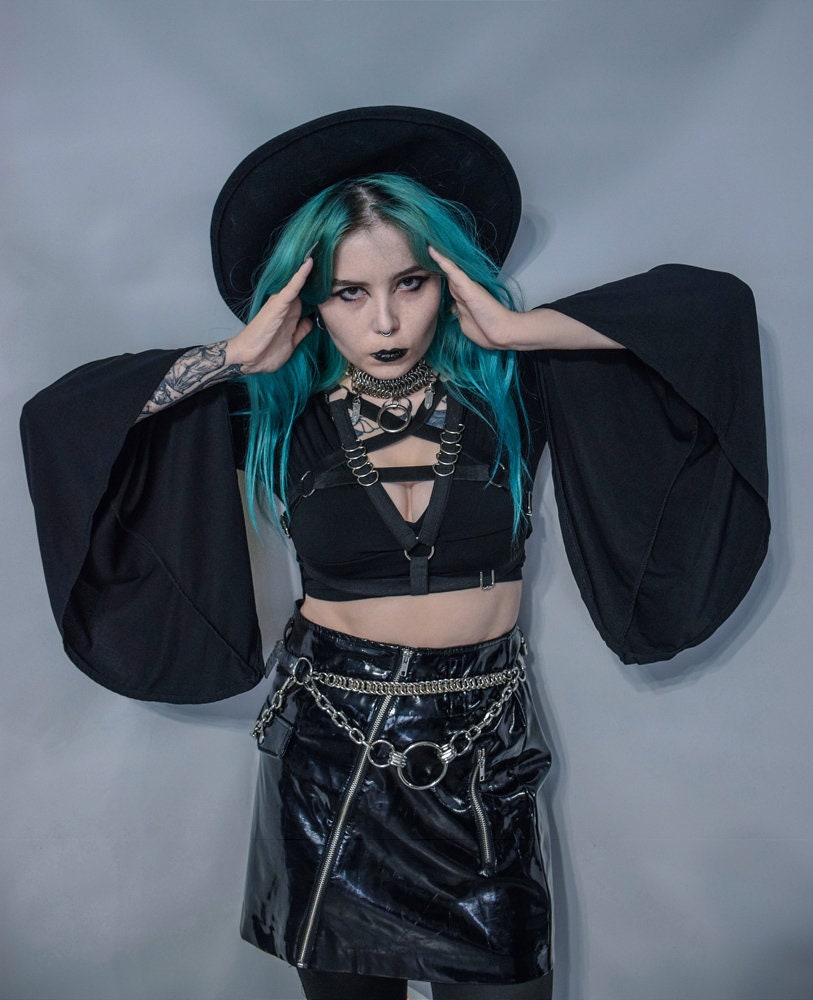 PENTAGRAM BRA HARNESS: Adjustable Chest Harness With Pentagram Star ...