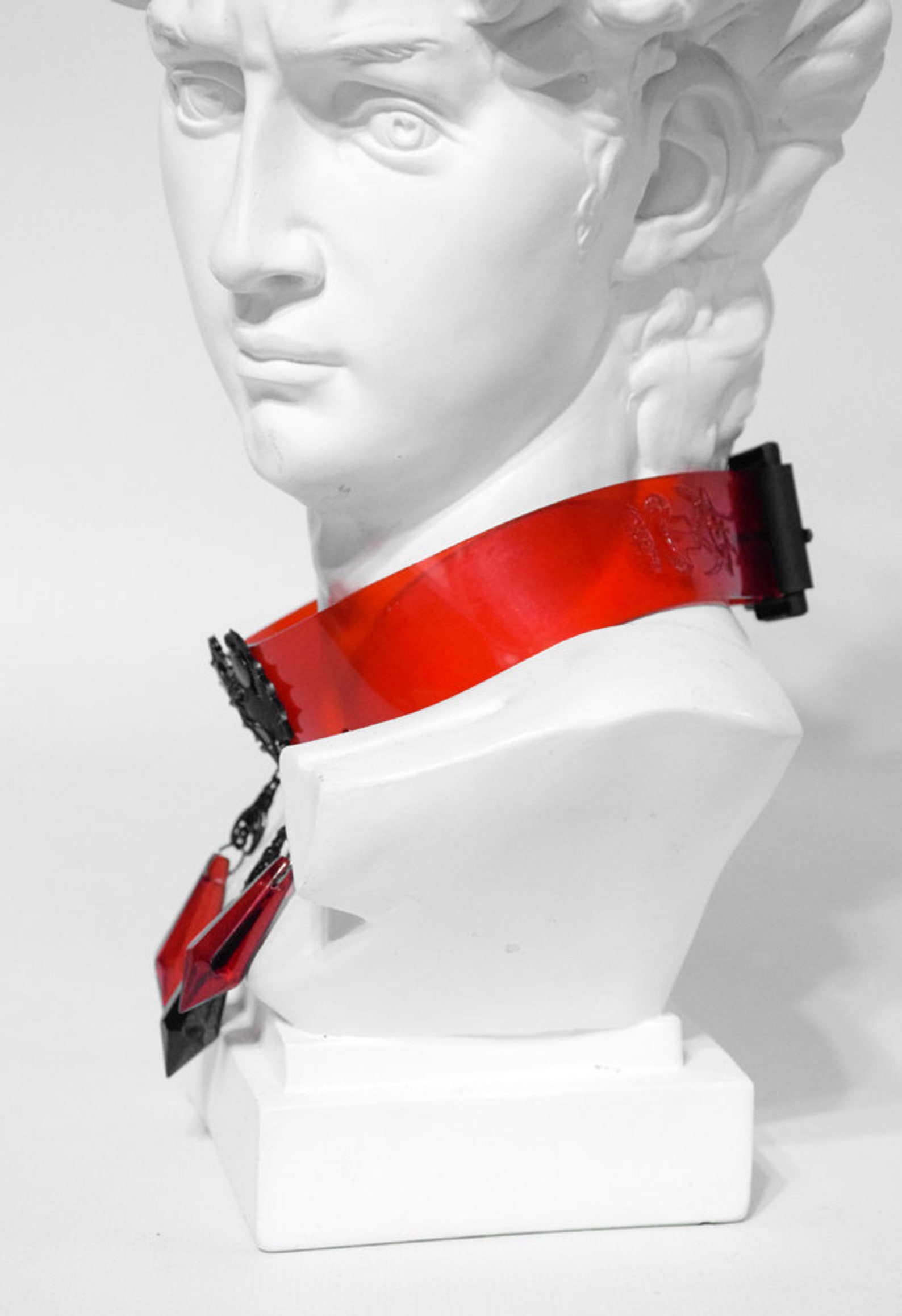 GARGOYLE CHOKER: Black or Red Pvc Choker With Crystals and Small Metal ...