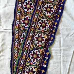 Antique Vintage Indian Skirt Border Indian Gujurati Hand Embroidery ...