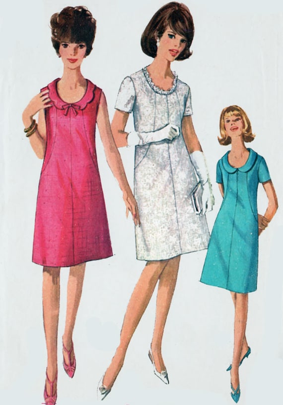 Vintage 60s Mod A Line Shift Dress With Scooped Neckline Etsy