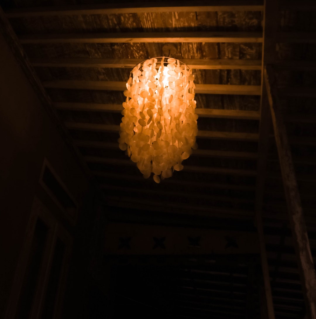 Shell Chandelier - Capiz Shell Craft - Shell Pendant Light Rounded ...