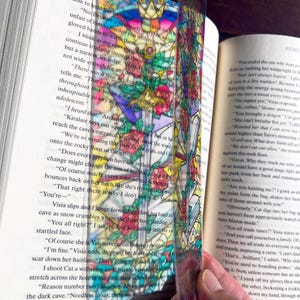 Throne of Glass Bookmark Goldryn Sword Stained Glass Bookmark ...
