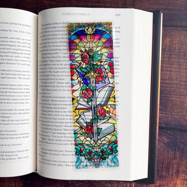 Throne of Glass Bookmark Goldryn Sword Stained Glass Bookmark ...