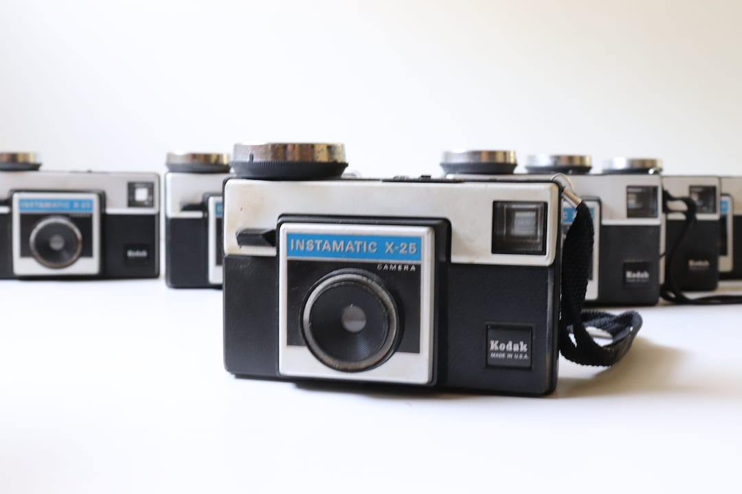 6 Pc. Kodak Instamatic X-25 Film Camera Instant Collection Retro Office ...