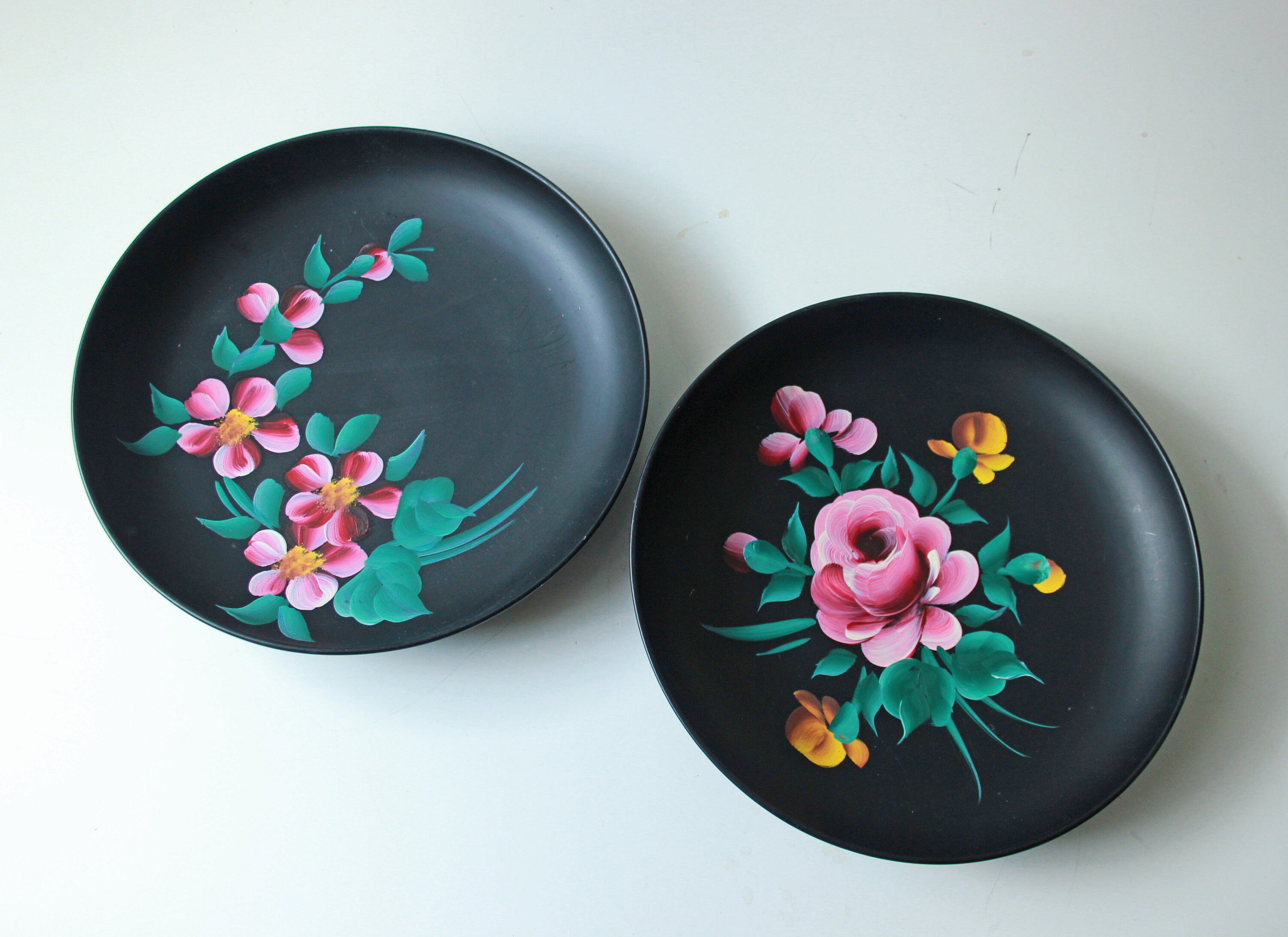 Pair of round floral black tole tray bowl handpainted pink | Etsy