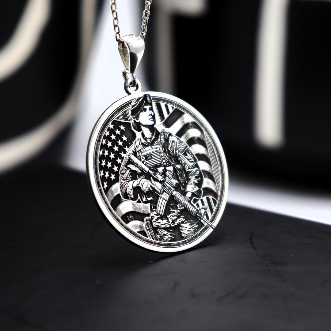 American Soldier Pendant 925 Sterling Silver : Women's Honor and Valor ...