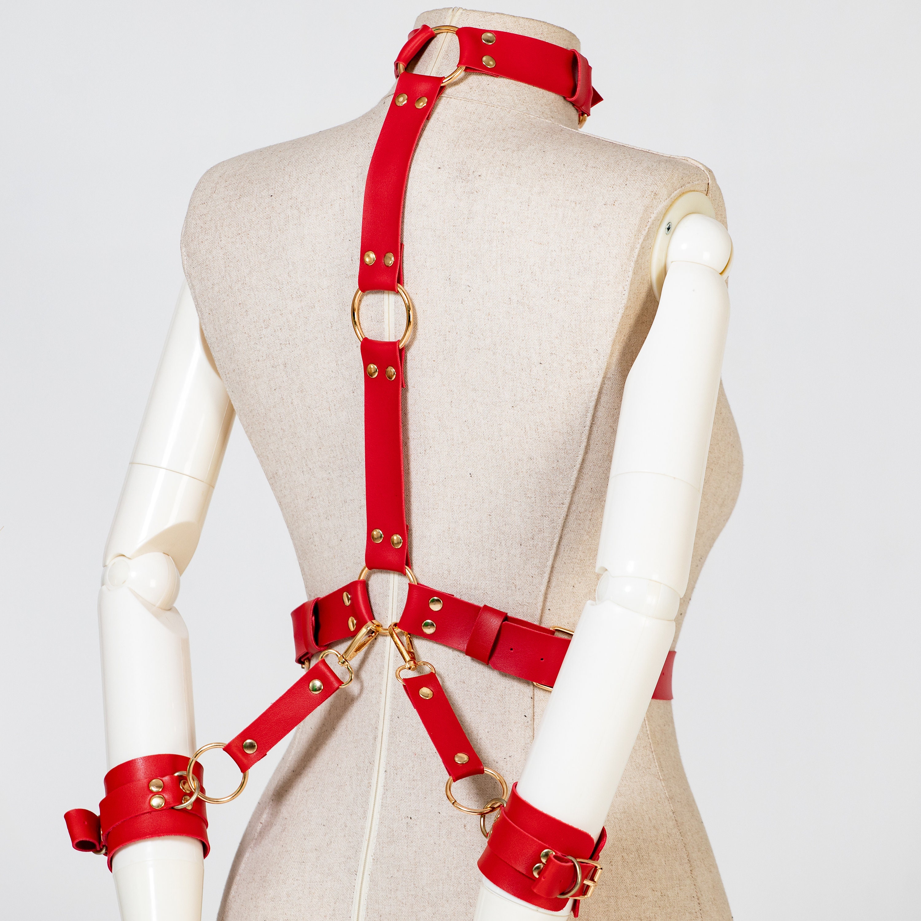 Elegant Bondage Restraint Collar, Leather Kink Collar for Submissive ...