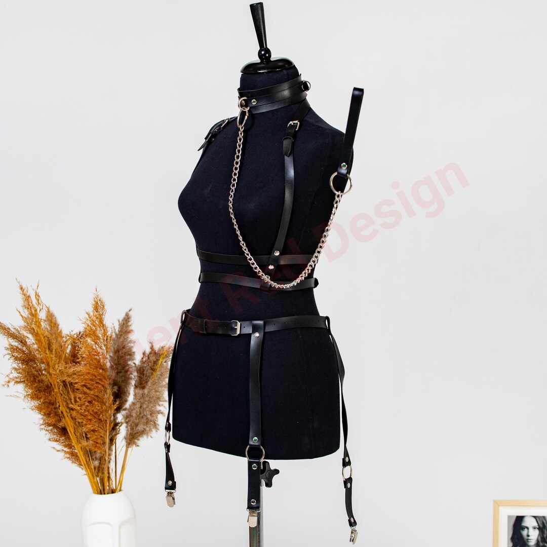 Adjustable Black Leather Harness , Leather Chain Harness Set for Women ...