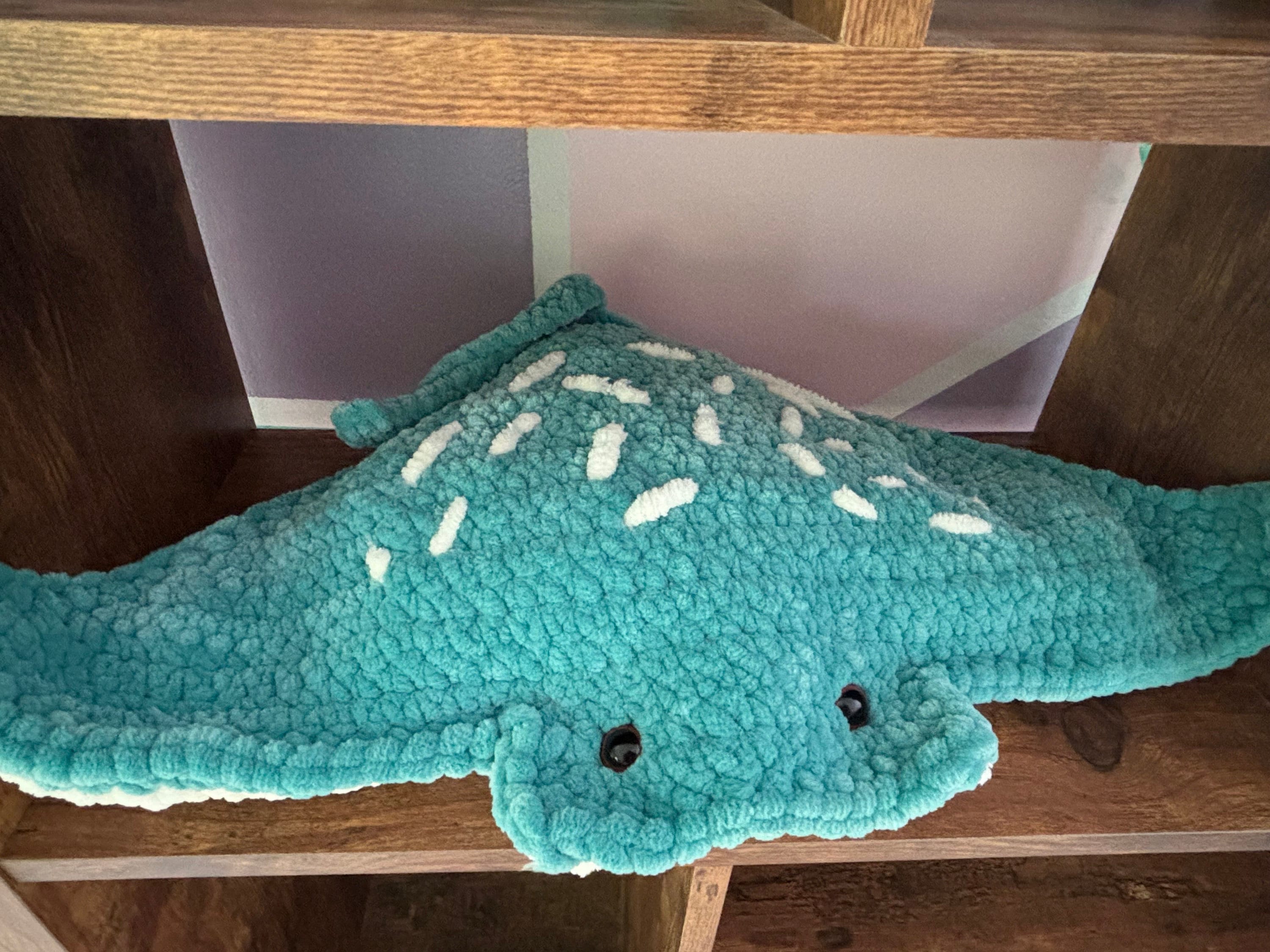 Mega Stingray - Etsy