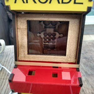 Retro Arcade Machine Mood Light - LED Desk Lamp With USB Power ...