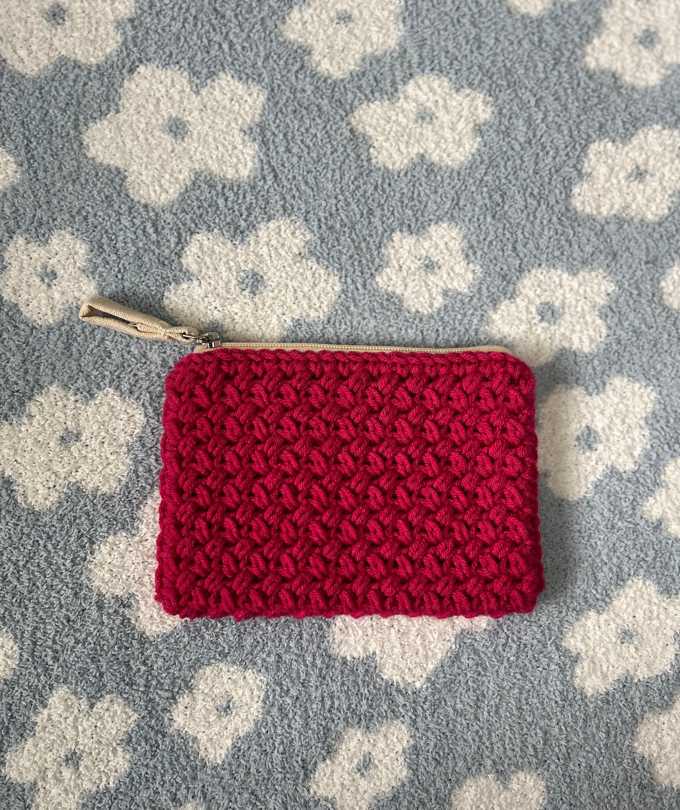 Crochet Zipper Pouch, Lined - Etsy