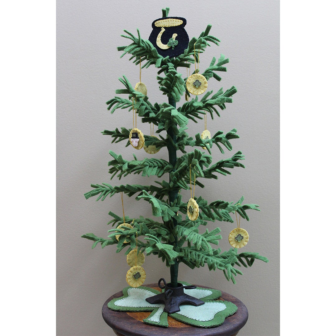 March St. Patrick's Tree - A Year of Wooly Trees - Wool Christmas Tree ...