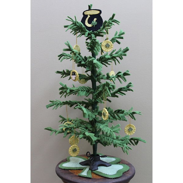 Wooly Pines Patterns - Etsy