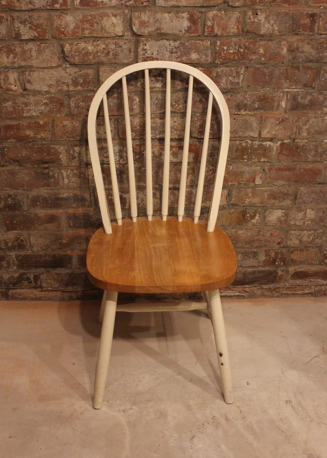 Pine Curved Back Dining Chairs in White With Spinded Legs - Etsy