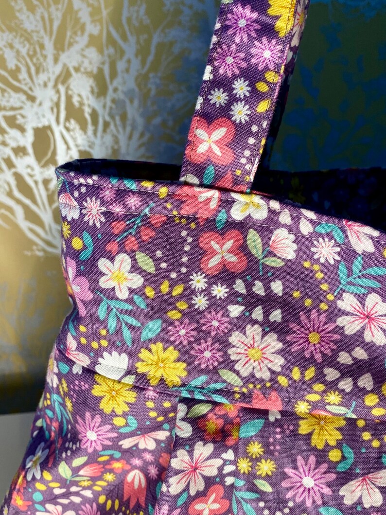 Playful, Vibrant, Colourful Trapezoidfold Collection: Lightweight ...