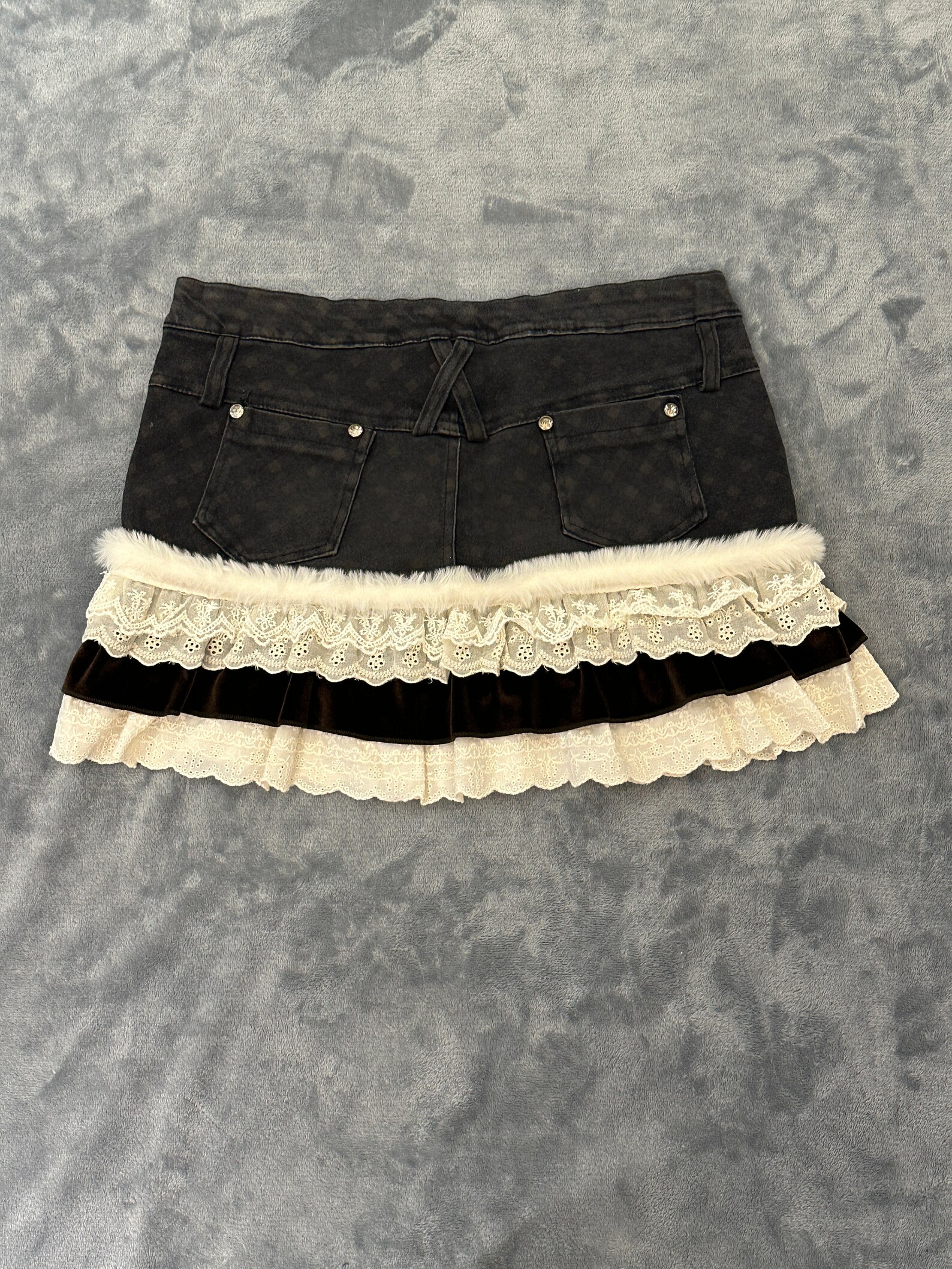 Reworked Denim Gyaru Y2k Black and White Ruffles Lace Low-waist Mini ...