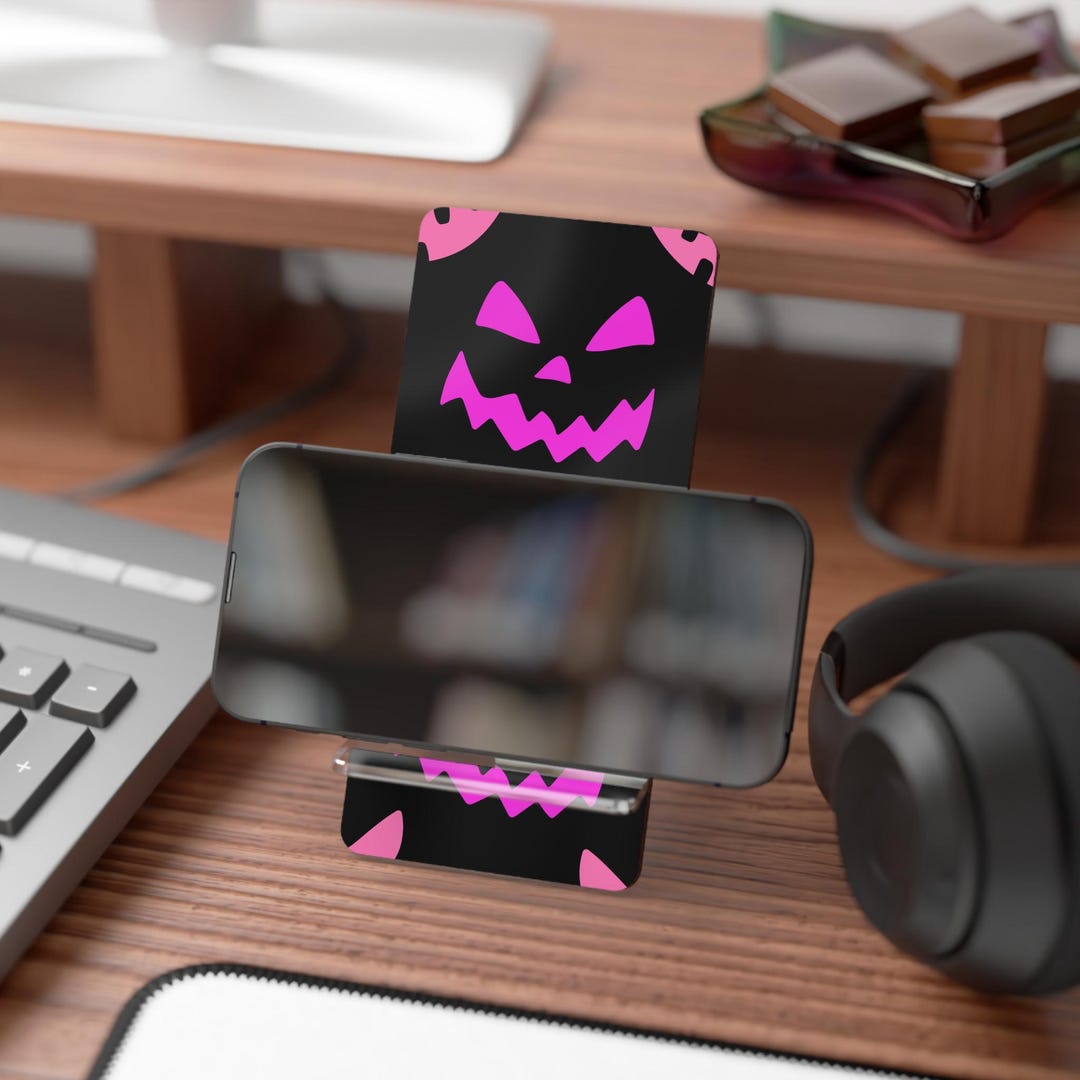 Halloween Pumpkin Face Phone Stand, Smartphone Holder for Desk, Scary ...
