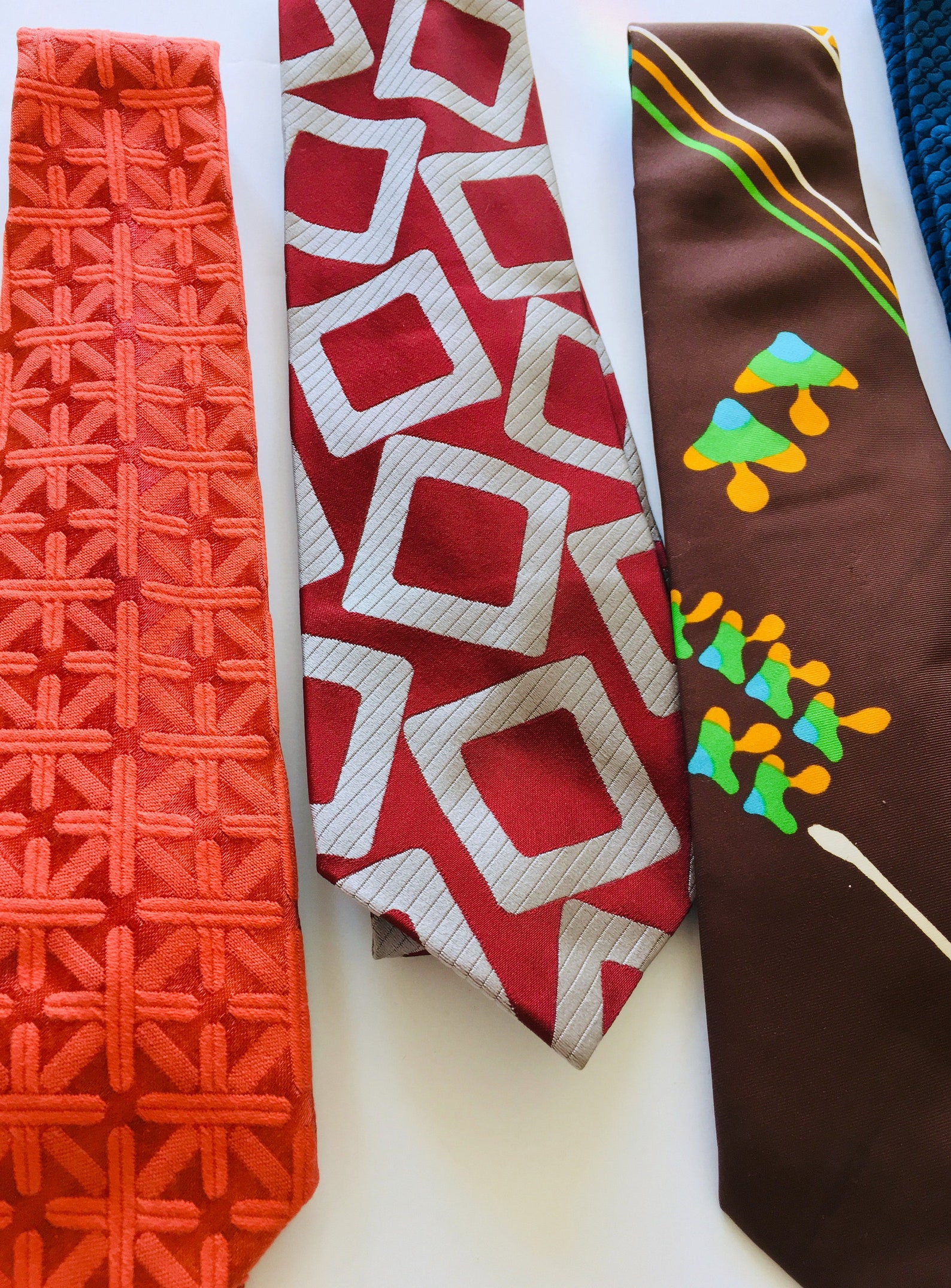 Vintage 60s Mod Necktie Lot - Wide Hippie Ties - Famous Barr - Etsy