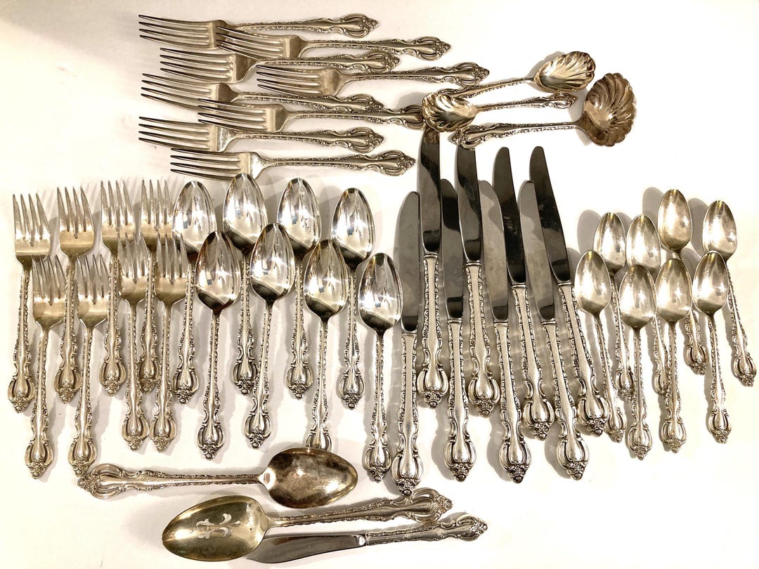 46pc, COUNTESS 1969 by International Deep Silver, 8 Sets, Vintage ...